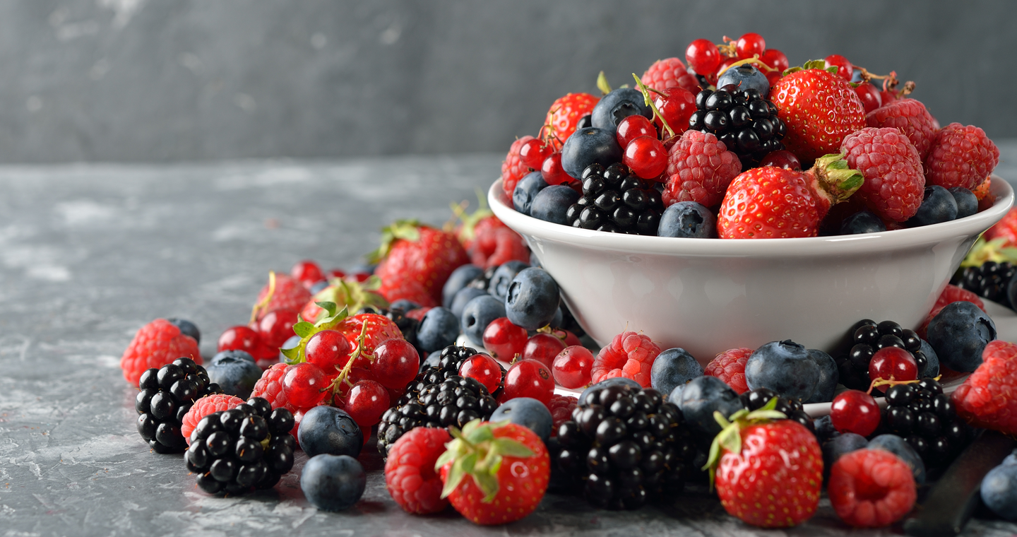 Frutti Rossi: benefici e proprietà | Santàl