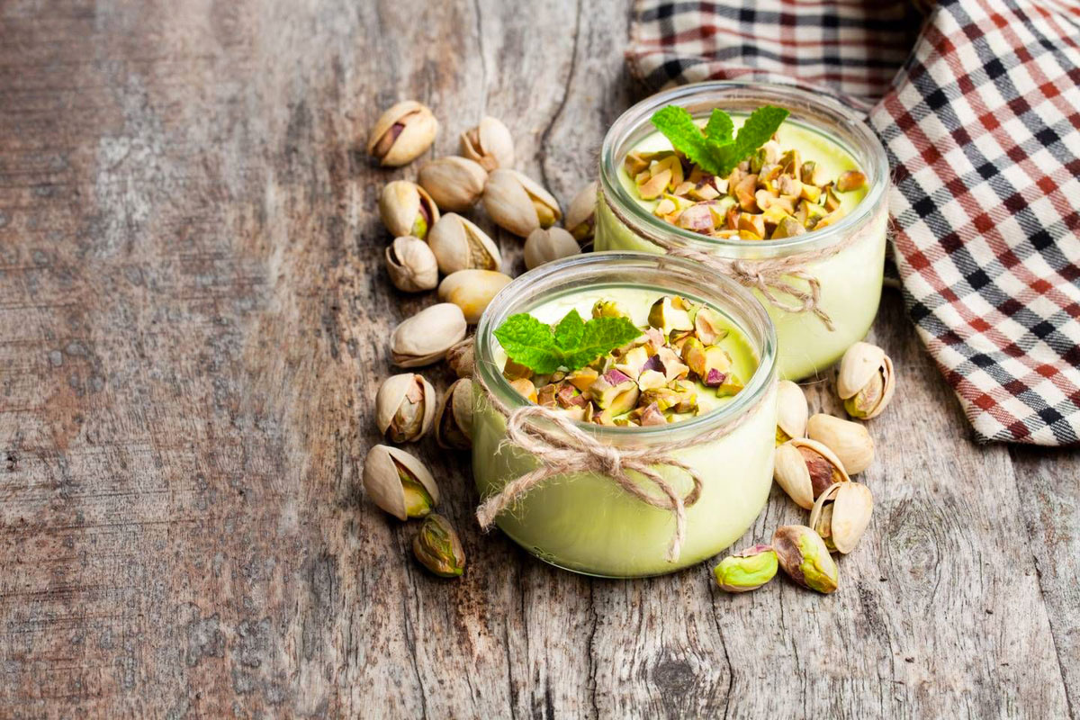 Namelaka al Pistacchio: ricetta crema golosa e facile | Zymil